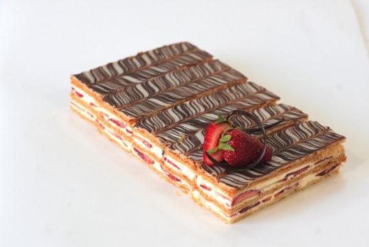 Cocola Bakery, Santana Row: Dine elsewhere, get your desserts here ...